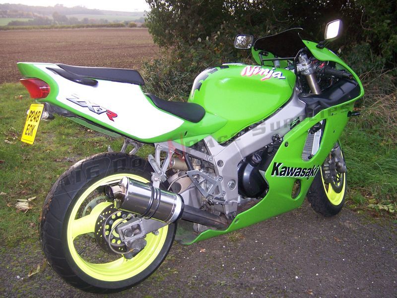 ZX7 R 96-03 - A16 ZX7R Stubby Stainless Exhaust with traditional outlet ...